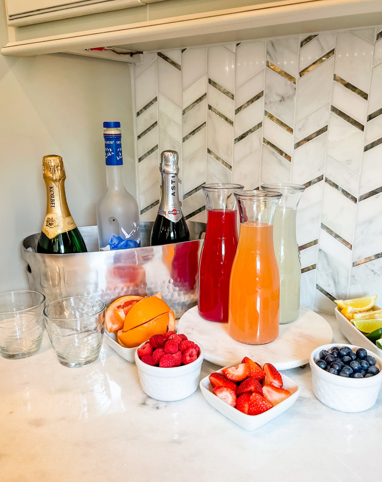 Kid Friendly Lemonade Bar | Showit Blog